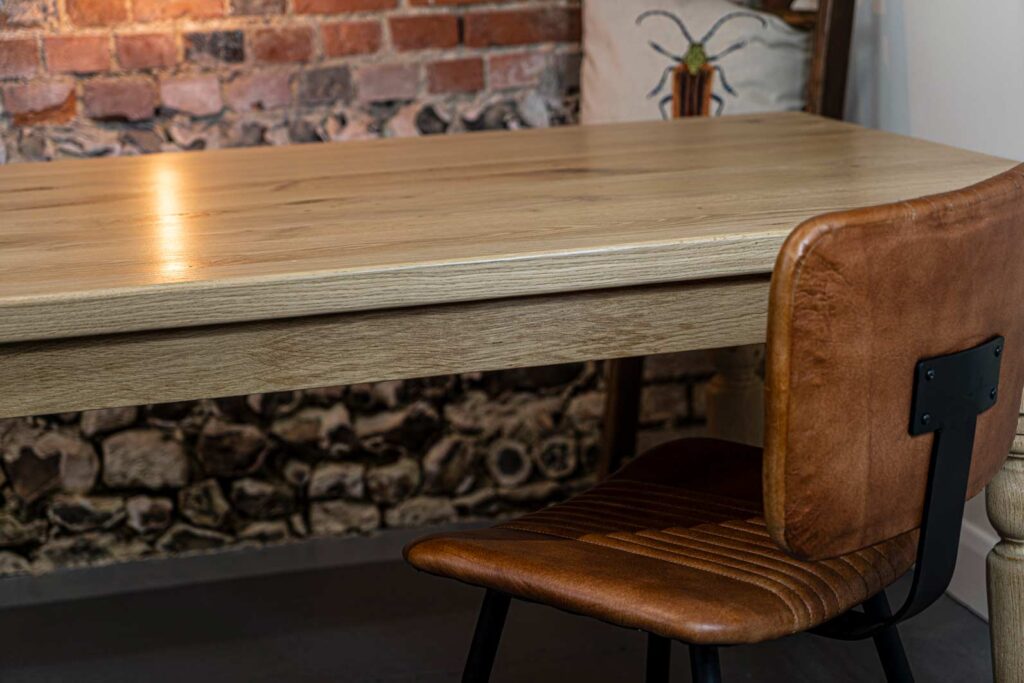 TRADITIONAL FARMHOUSE OAK TABLE Table | The Oak & Pine Barn